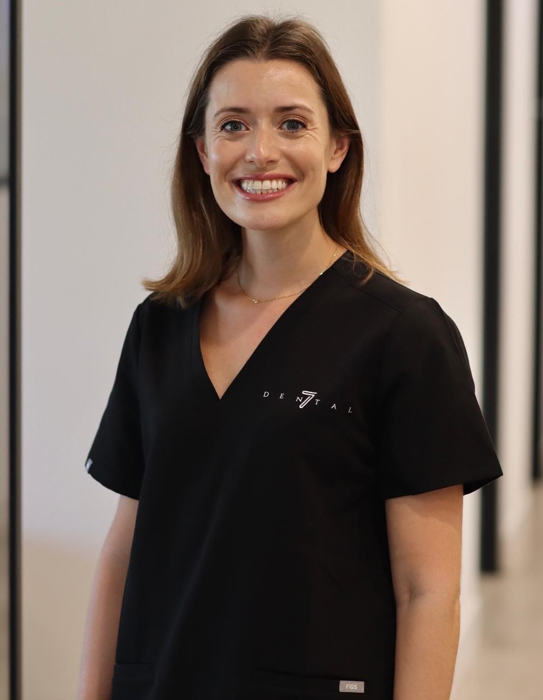 7 Dental | Dentists in the Cayman Islands